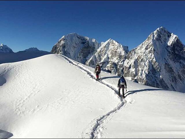 Lobuche Peak Expedition with Adventure Peaks | Adventure Peaks